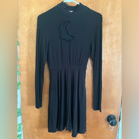 Hot Topic | Dresses | Hot Topic Moon Cutout Dress | Poshmark